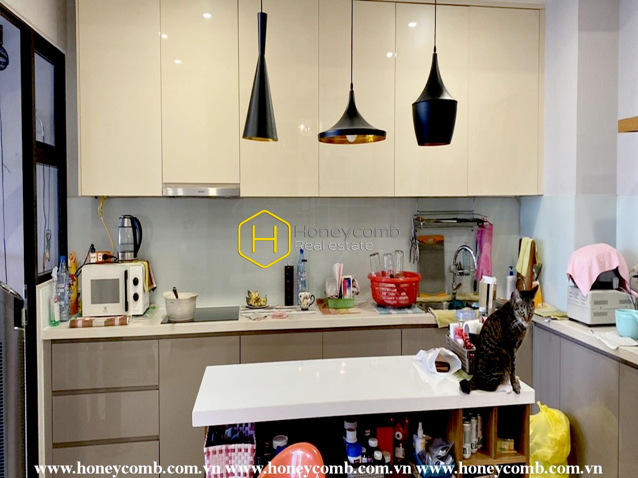 Estella Heights Apartment: Refined Living At Its Finest With ...